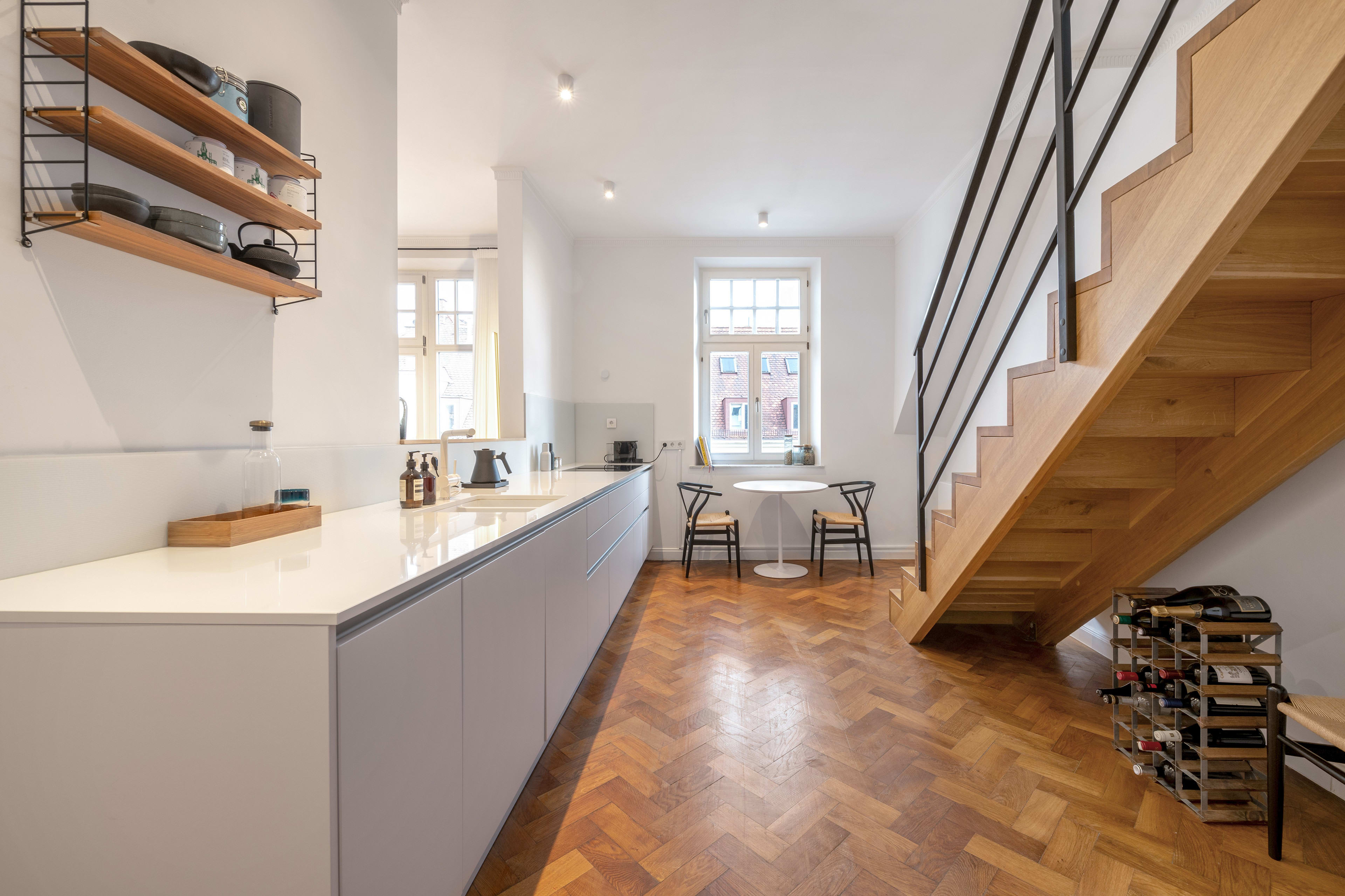Elegantly renovated attic maisonette in an old Art Nouveau building ...