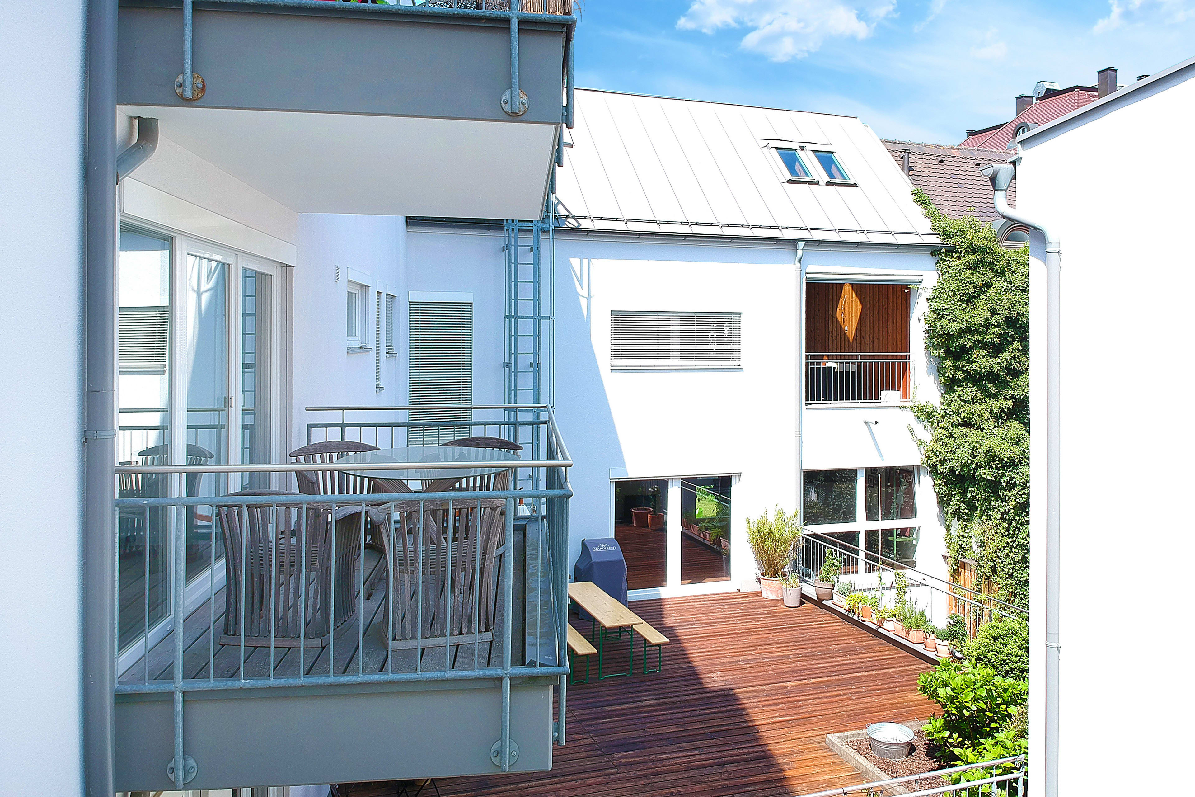 Moderne 4-Zimmer-Wohnung mit Galerie und Balkon