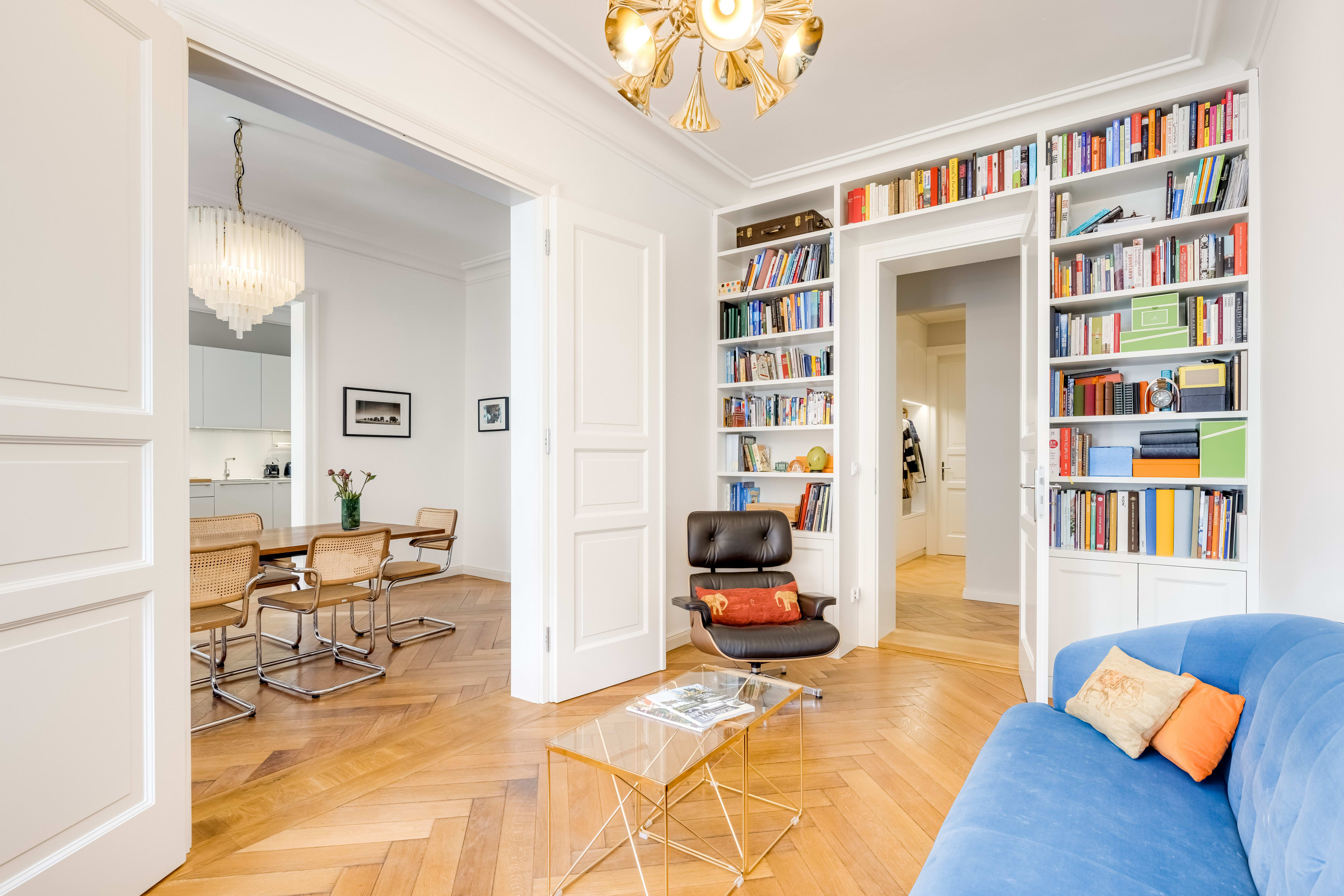 Perfekt sanierte Altbauwohnung von 1892 mit Balkon