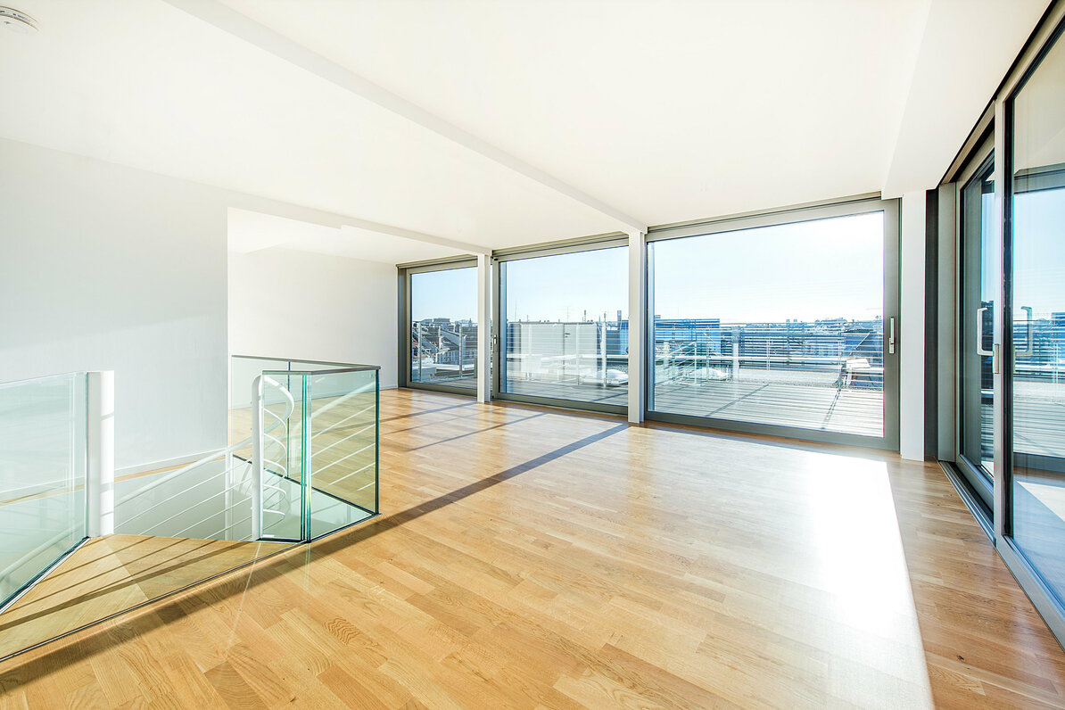 Spektakul Re 4 Zimmer Penthouse Wohnung Mit Ca 54 M Gro Er
